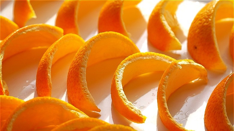 The Orange Peeling Trick That Perfectly Preserves The Peel