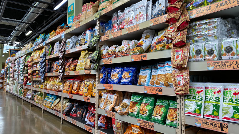 The Real Reason Trader Joe's Is So Cheap