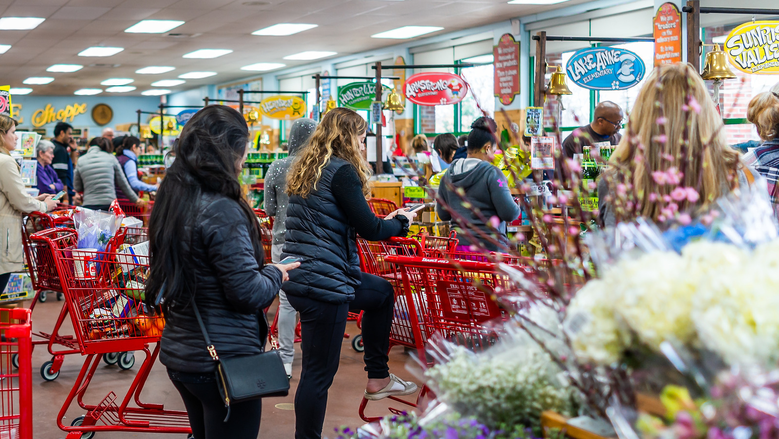 The Reason Trader Joe's Doesn't Deliver