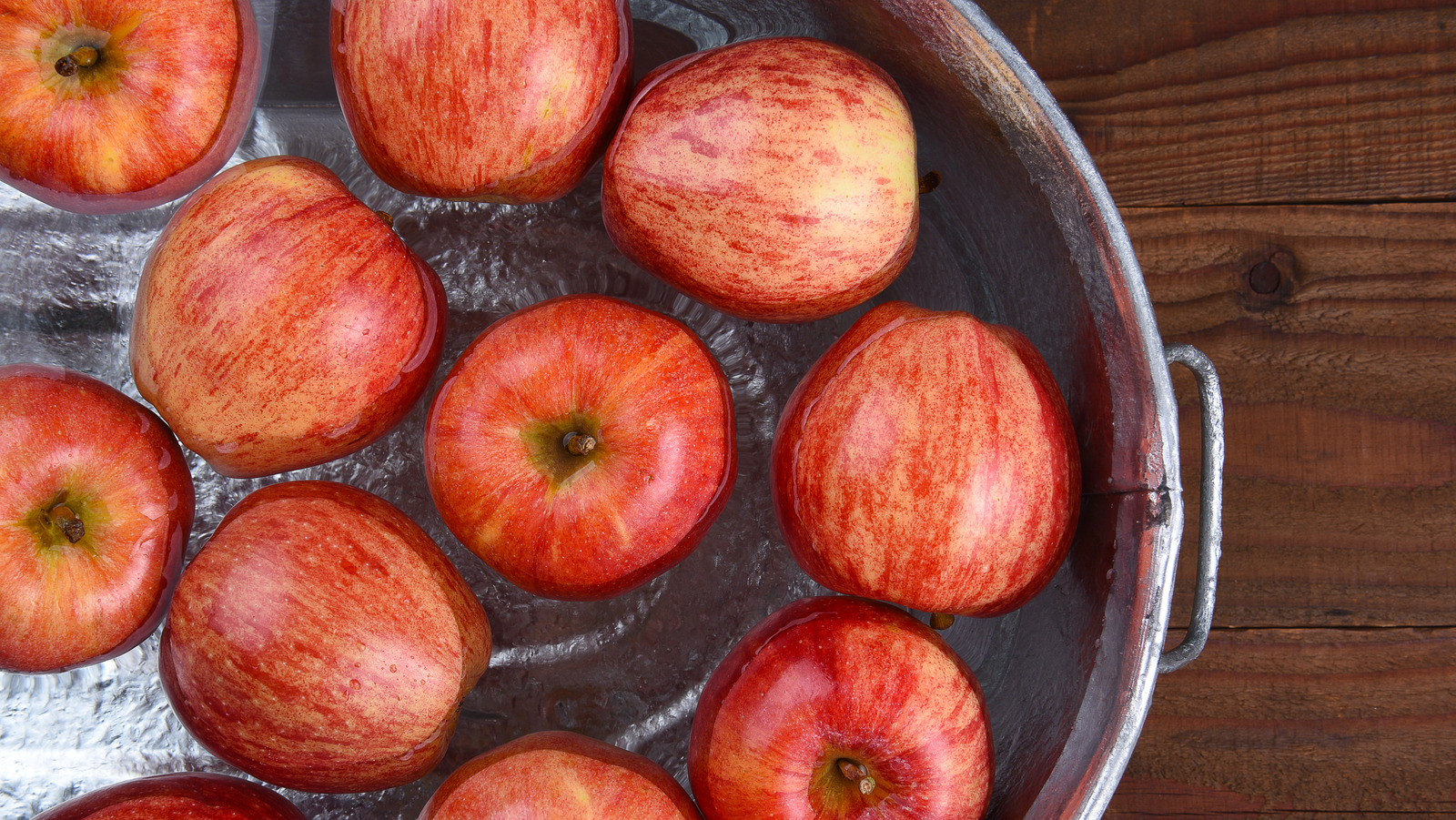 The Romantic Origin Story Behind Bobbing For Apples
