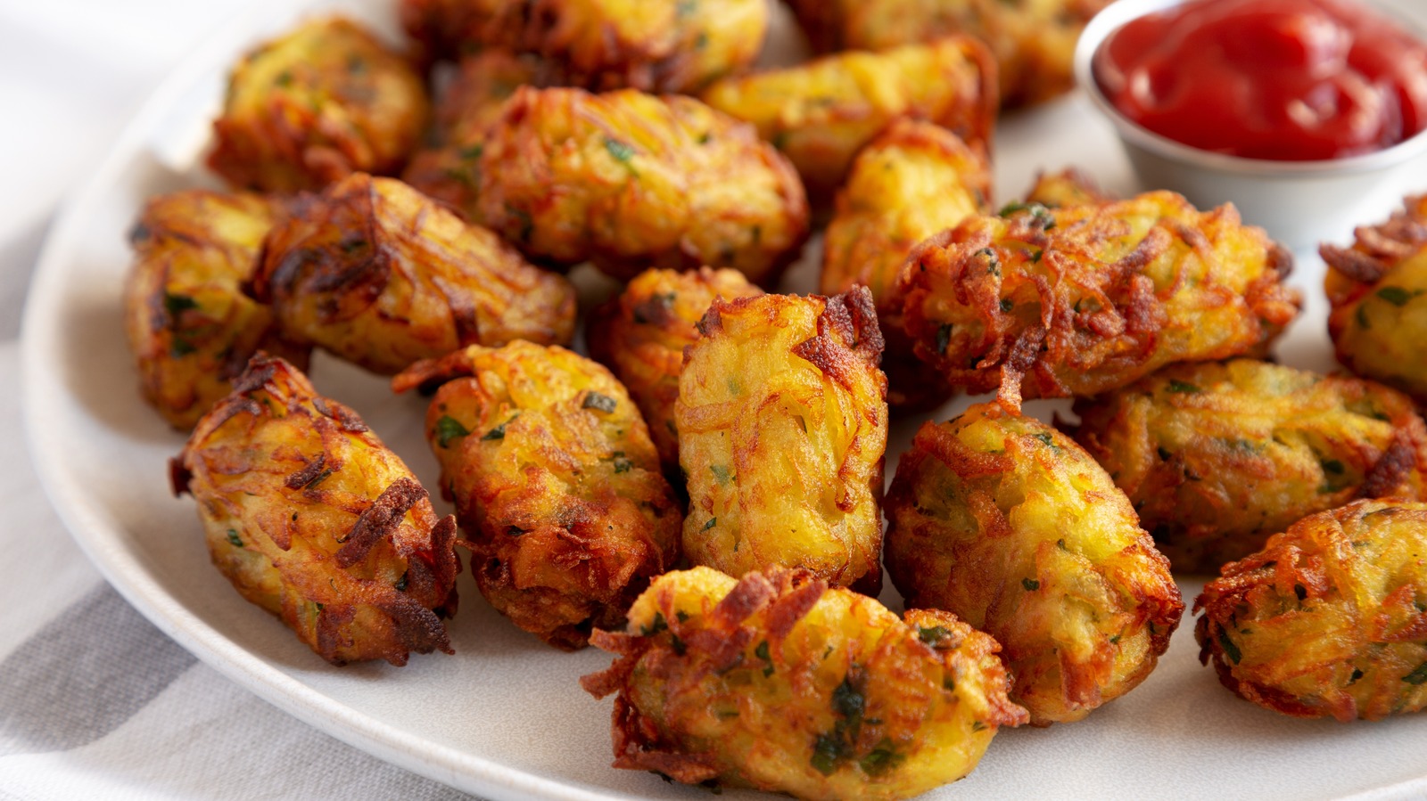 Overbaking Is The Key To Perfect Frozen Tater Tots Every Time