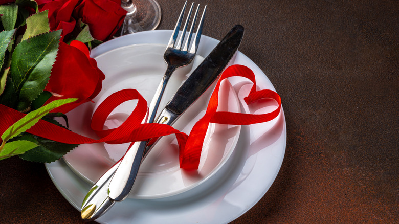 The Southern Breakfast Chain That's Taking Valentine's Day Reservations ...