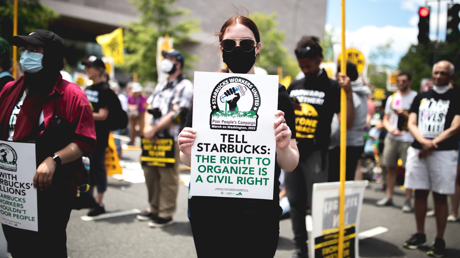 The Starbucks Union Is Bringing A 'Bargaining Table' To The Seattle ...