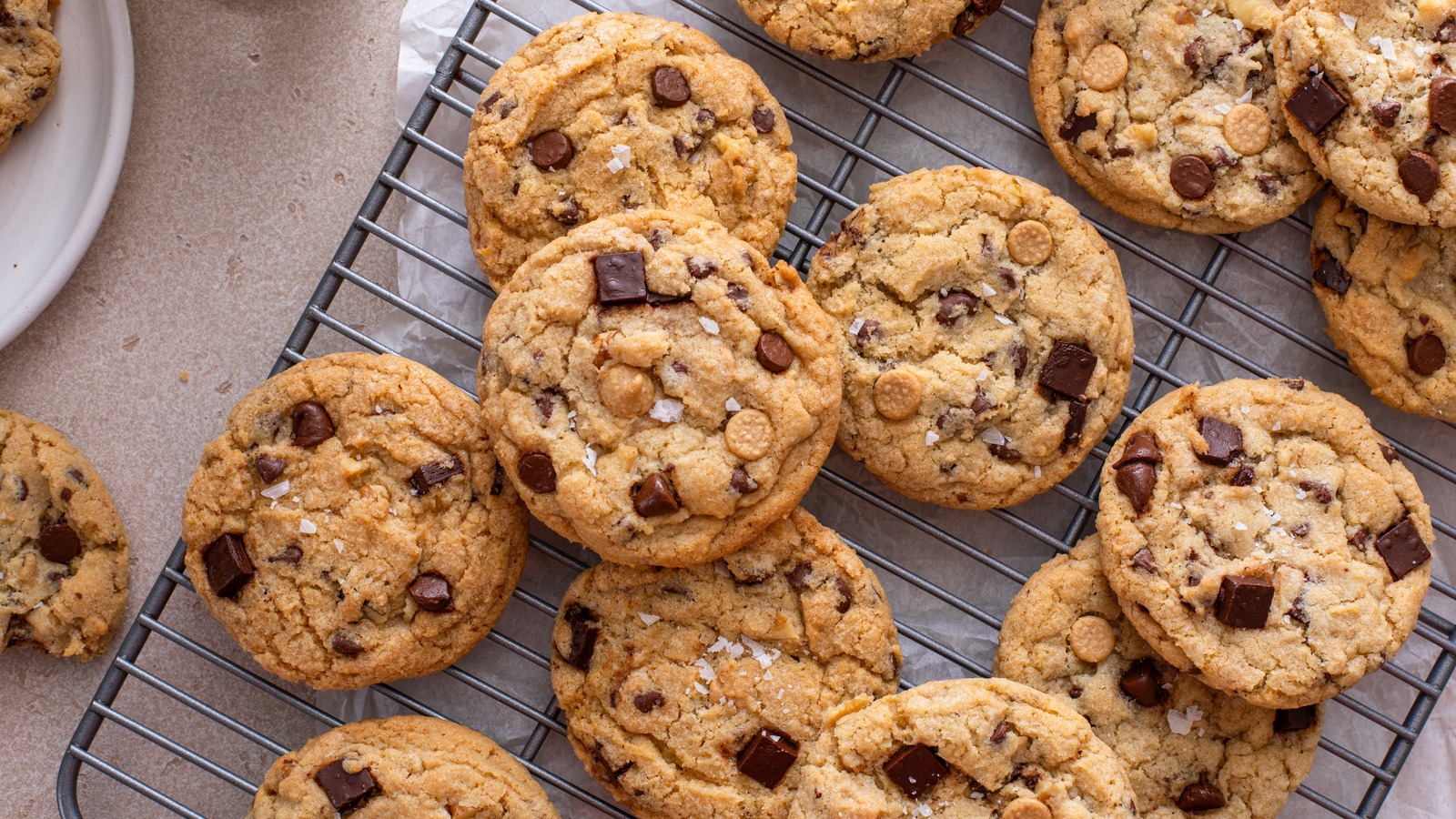The Tortilla Hack For Longer Lasting Homemade Cookies