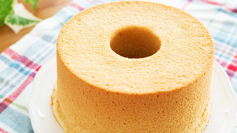 The Ultimate Guide To Chiffon Cake