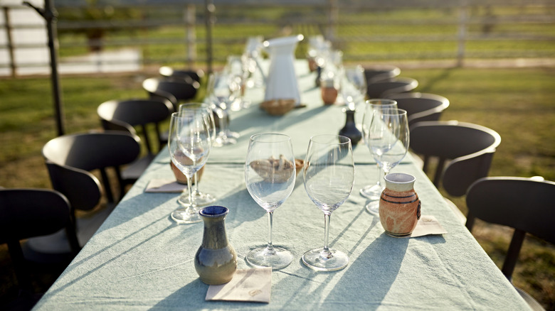The Vital Wine Tasting Tip Beginners Need To Know