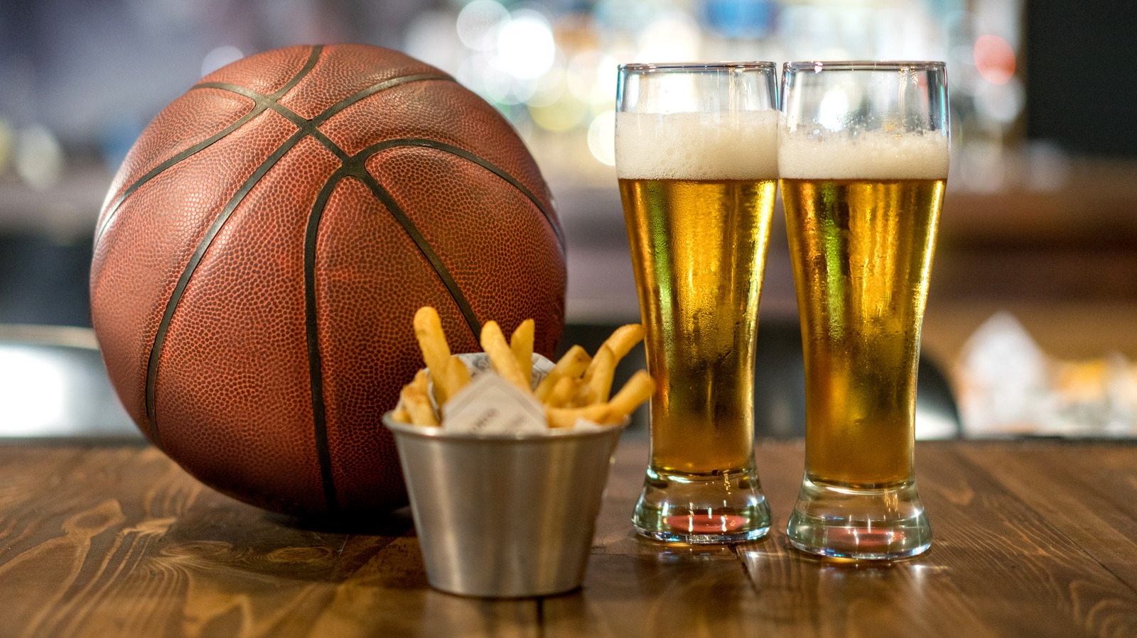 Don't Order These Popular Sports Bar Foods