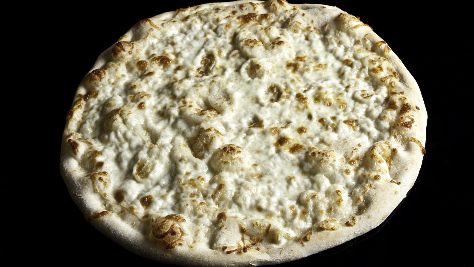 What Defines A Classic White Pizza?
