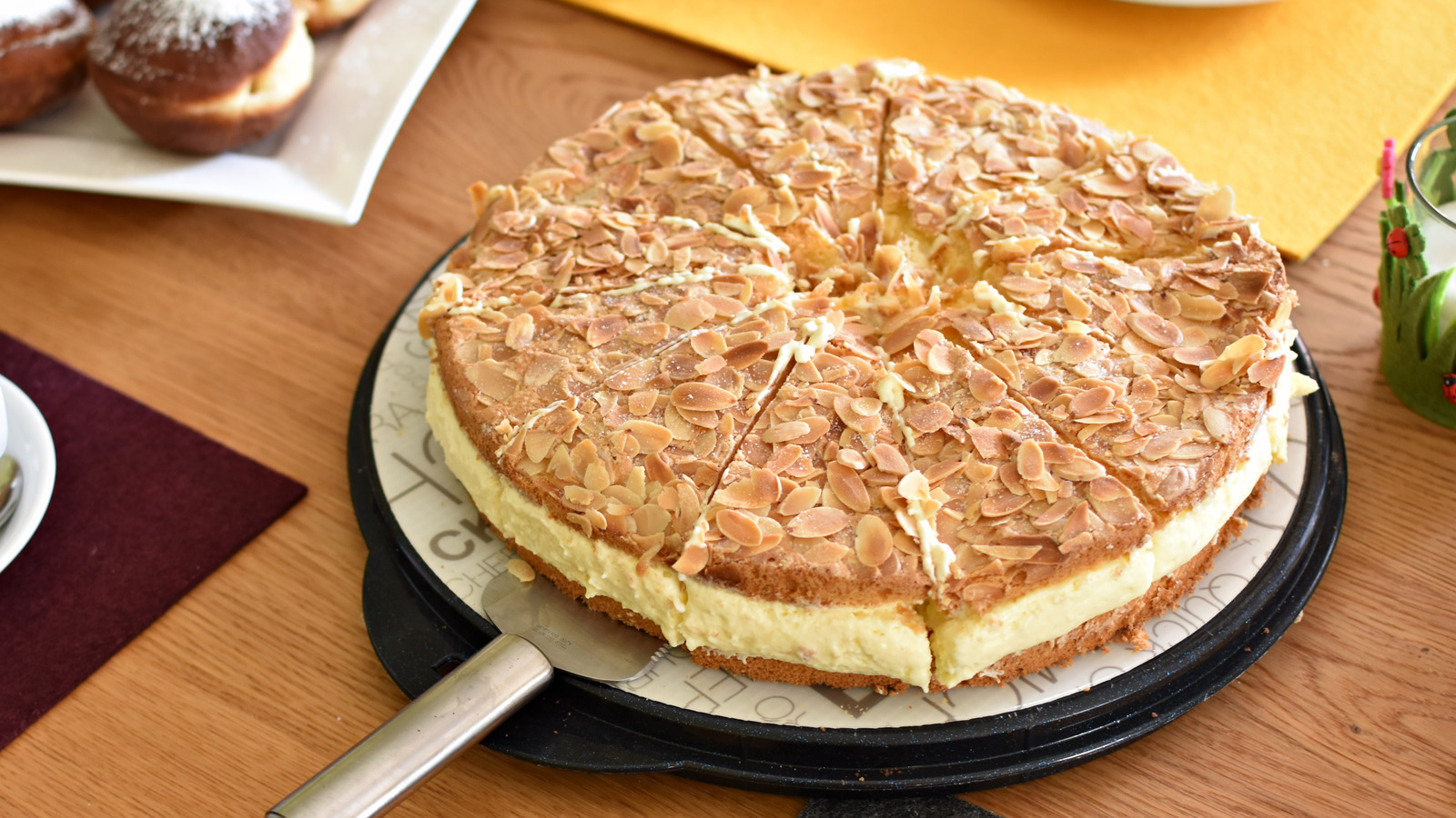 What Is A German Bee Sting Cake, And How Did It Get Its Name?