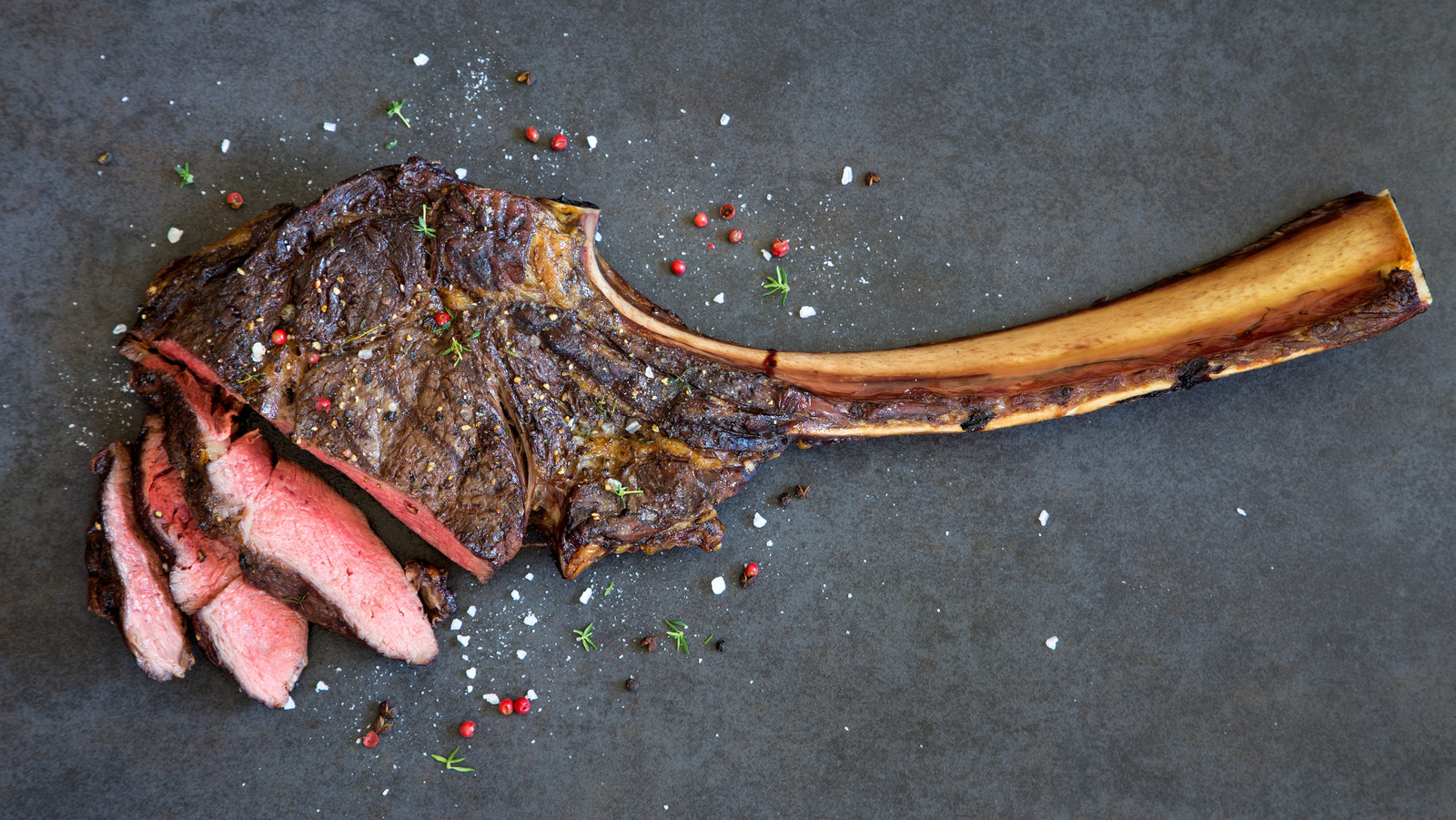 What's The Best Way To Cook A Tomahawk Steak?