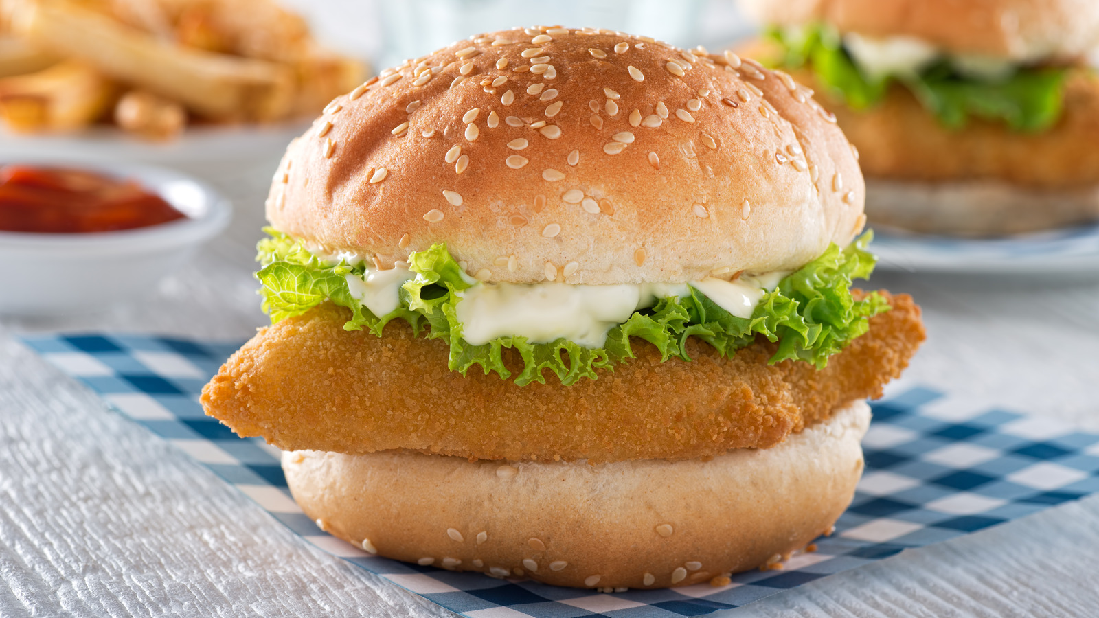 Why Restaurant Fish Sandwiches Always Taste Better Than Those You Make ...