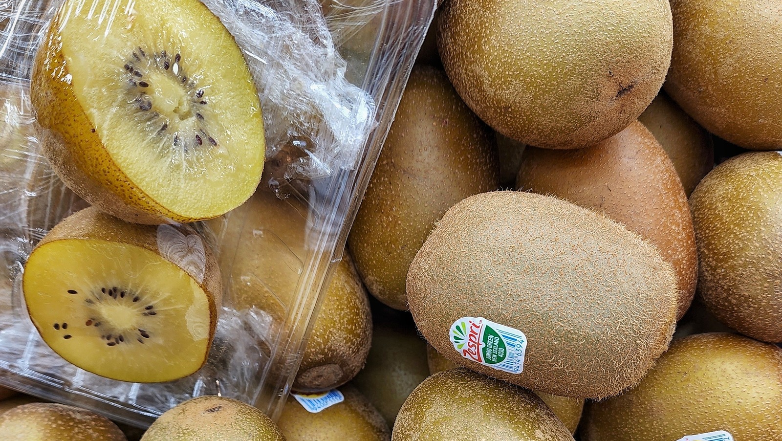 Zespri Kiwis Are Being Recalled Due To Listeria Contamination