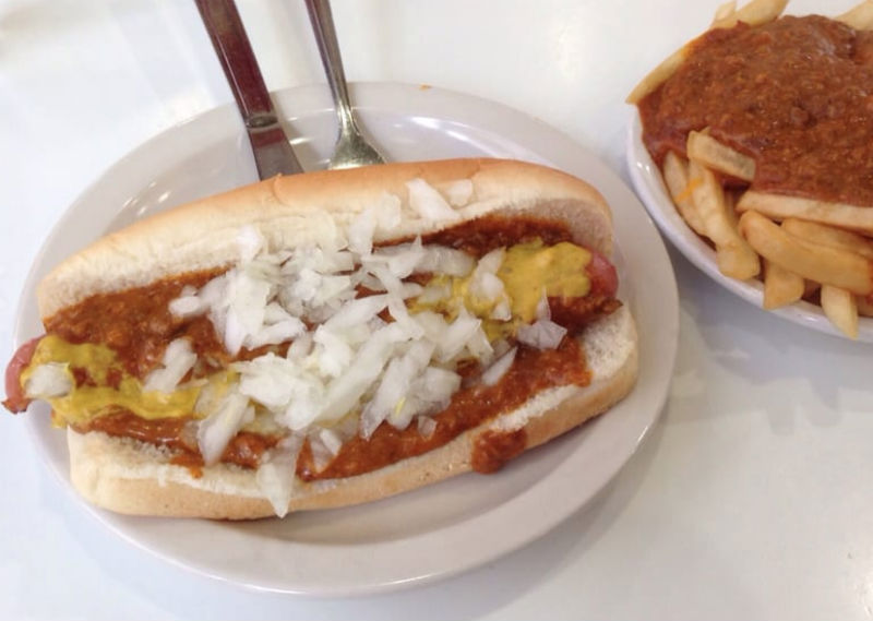 A Quick Guide to Regional Hot Dog Styles