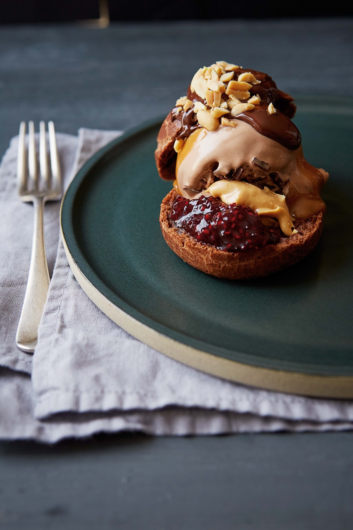 Lamingtons & Lemon Tart