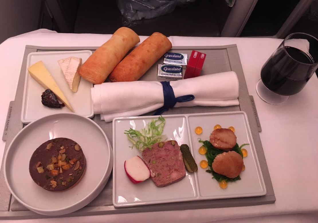 Air France Business Class: A Luxurious Way To Travel (And Dine)