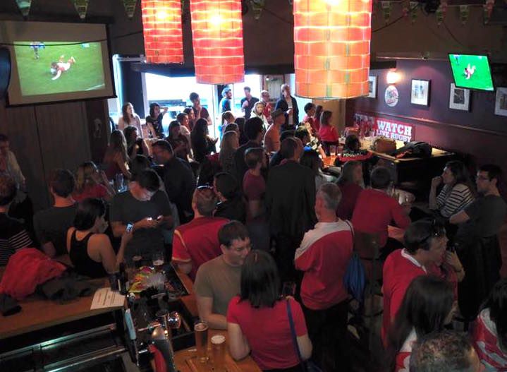 NFL Goes to London: Best Sports Bars Across the Pond
