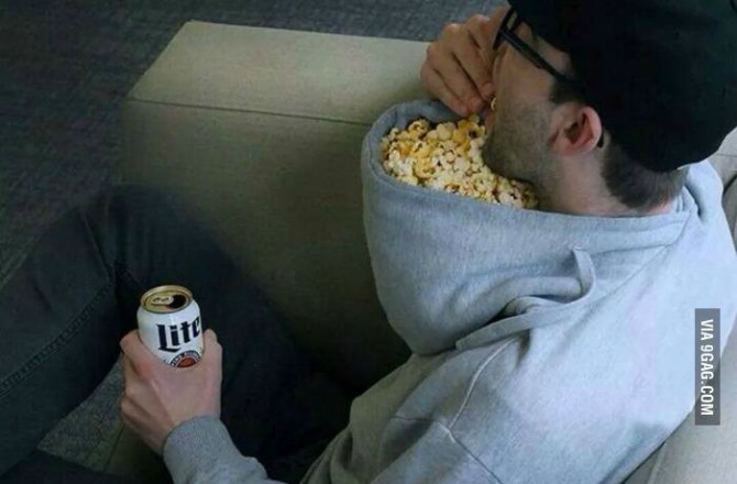 Watch How This Guy Eats Popcorn and Use These 3 Creative Popcorn ...