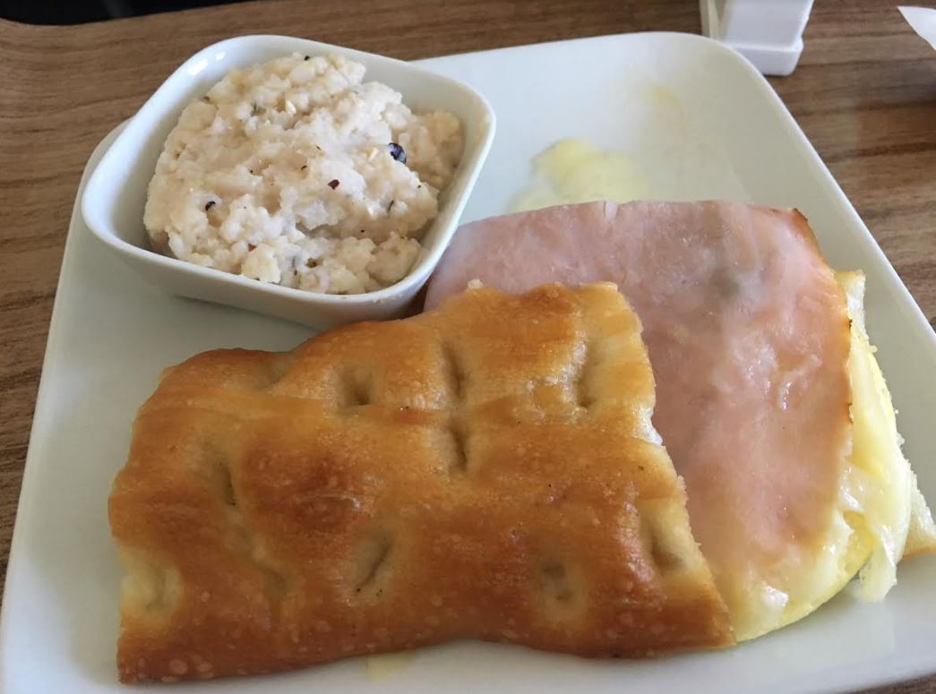 Review: Flying in the Lap of Luxury with Delta One